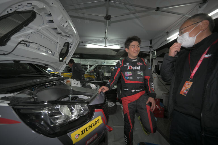 世界ラリー選手権第13戦「ラリー・ジャパン」に参戦した新井大輝選手の活躍 | 自動車情報・ニュース WEB CARTOP